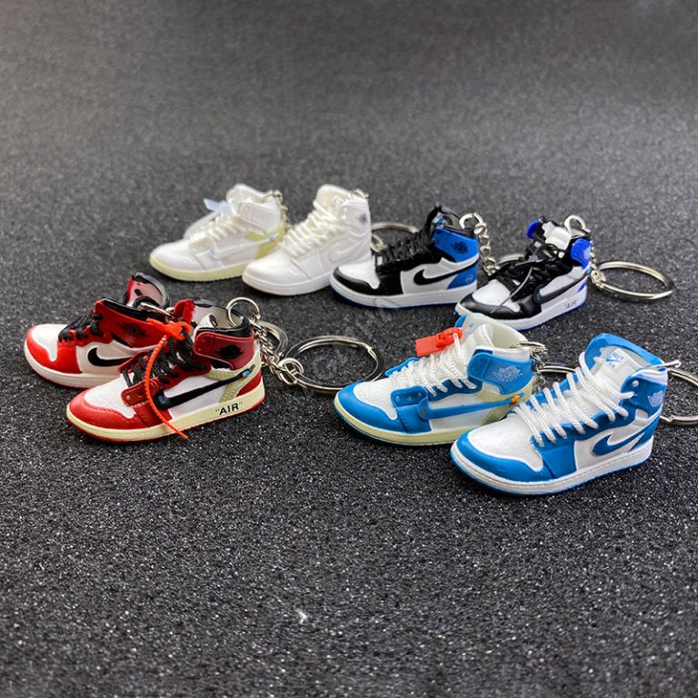 jordan 1 keychain, 3d mini sneaker keychain, jordan shoe keychain 3d